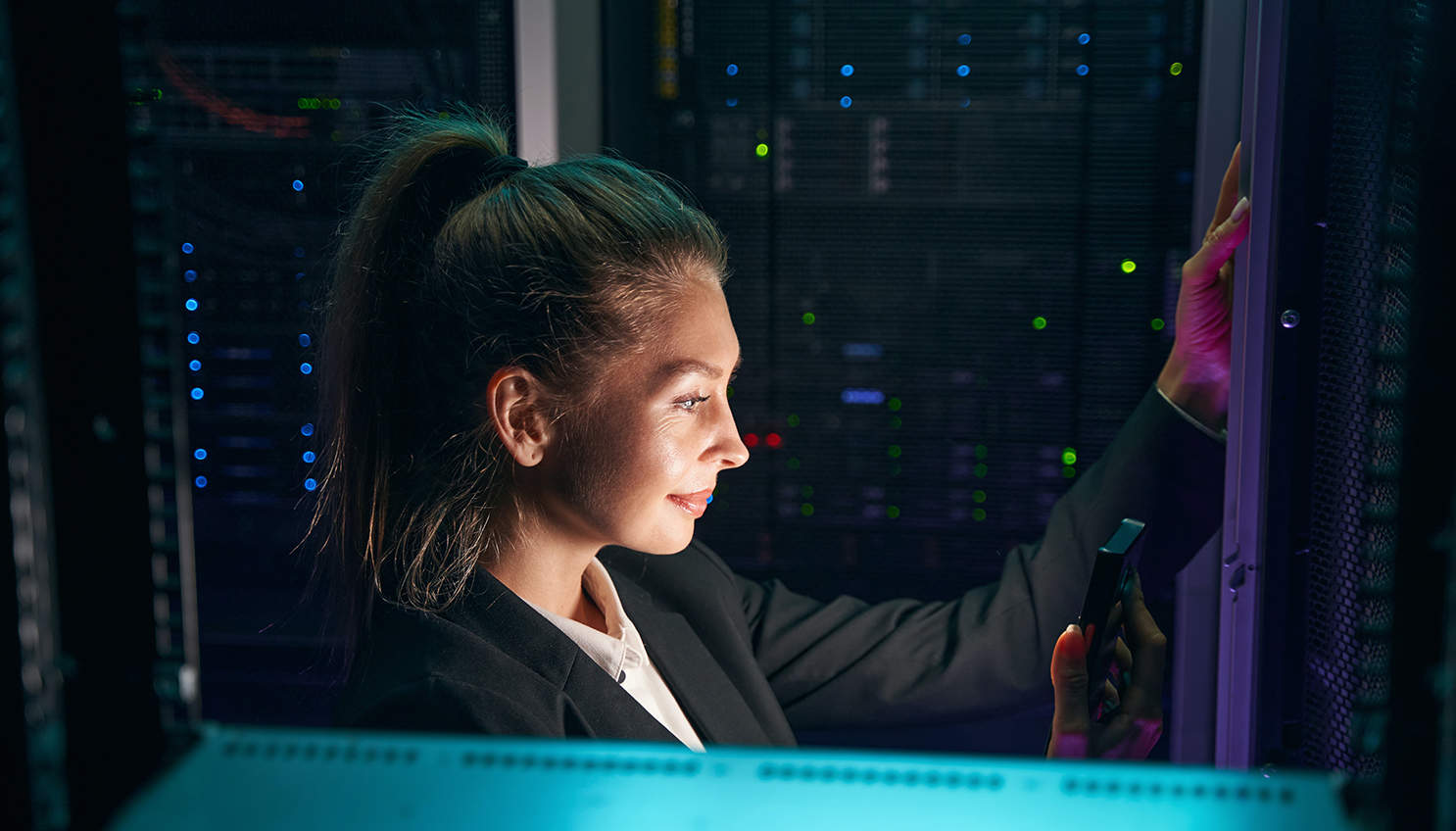 Data Centres - andwis. Group